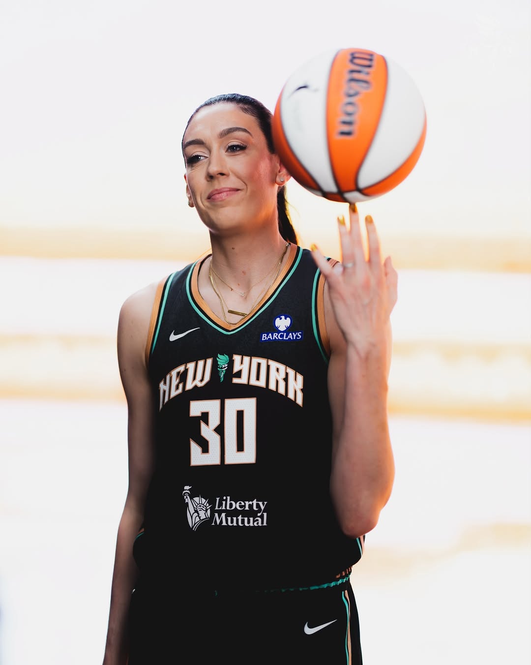 Basketball Babe Breanna Stewart Deserves A Spot Here